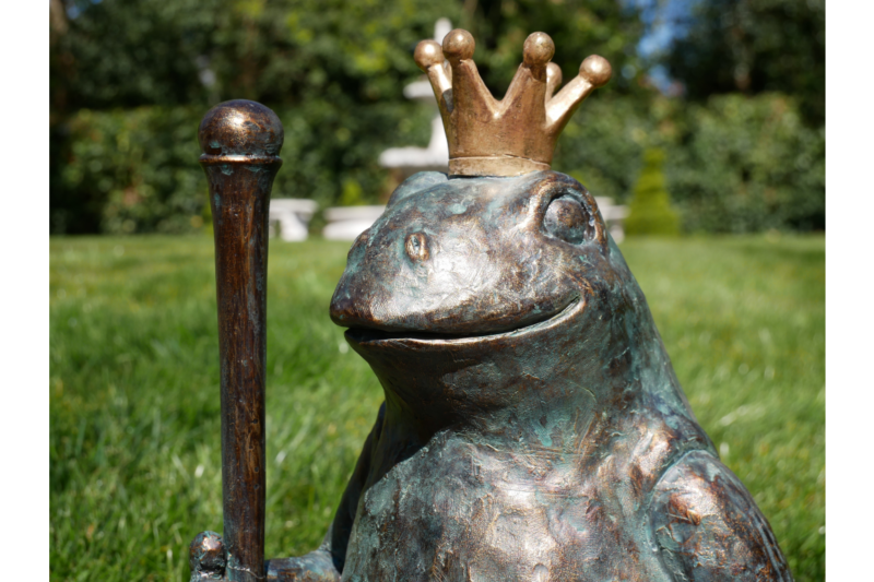 King Fred The Frog - Copperwood Home